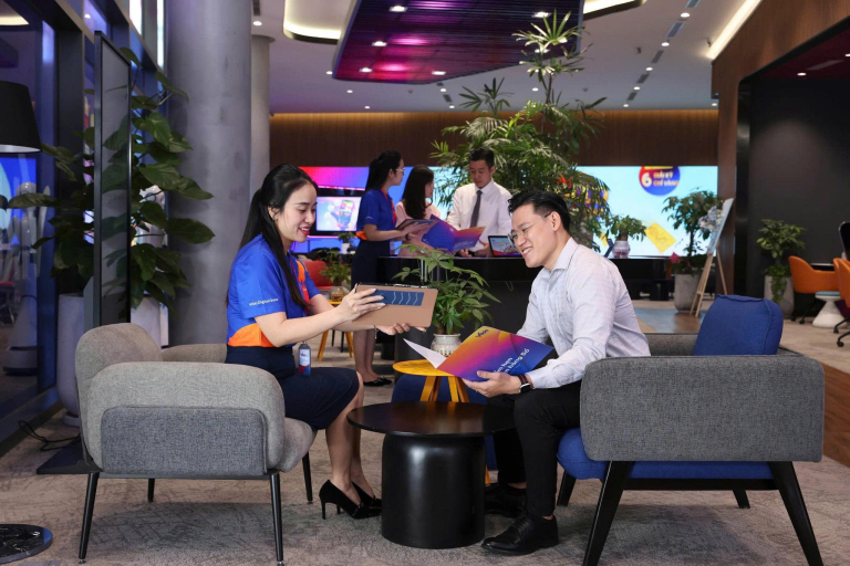 Chính thức khai trương Sở Giao dịch Vikki Digital Bank tại Thành phố ...