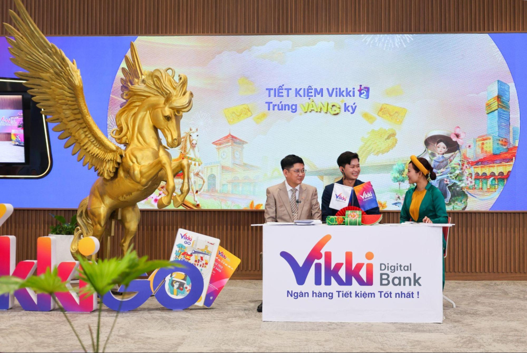 Vikki Bank trao giải 1 ký vàng và 10 giải thưởng giá trị, khởi động mùa ...
